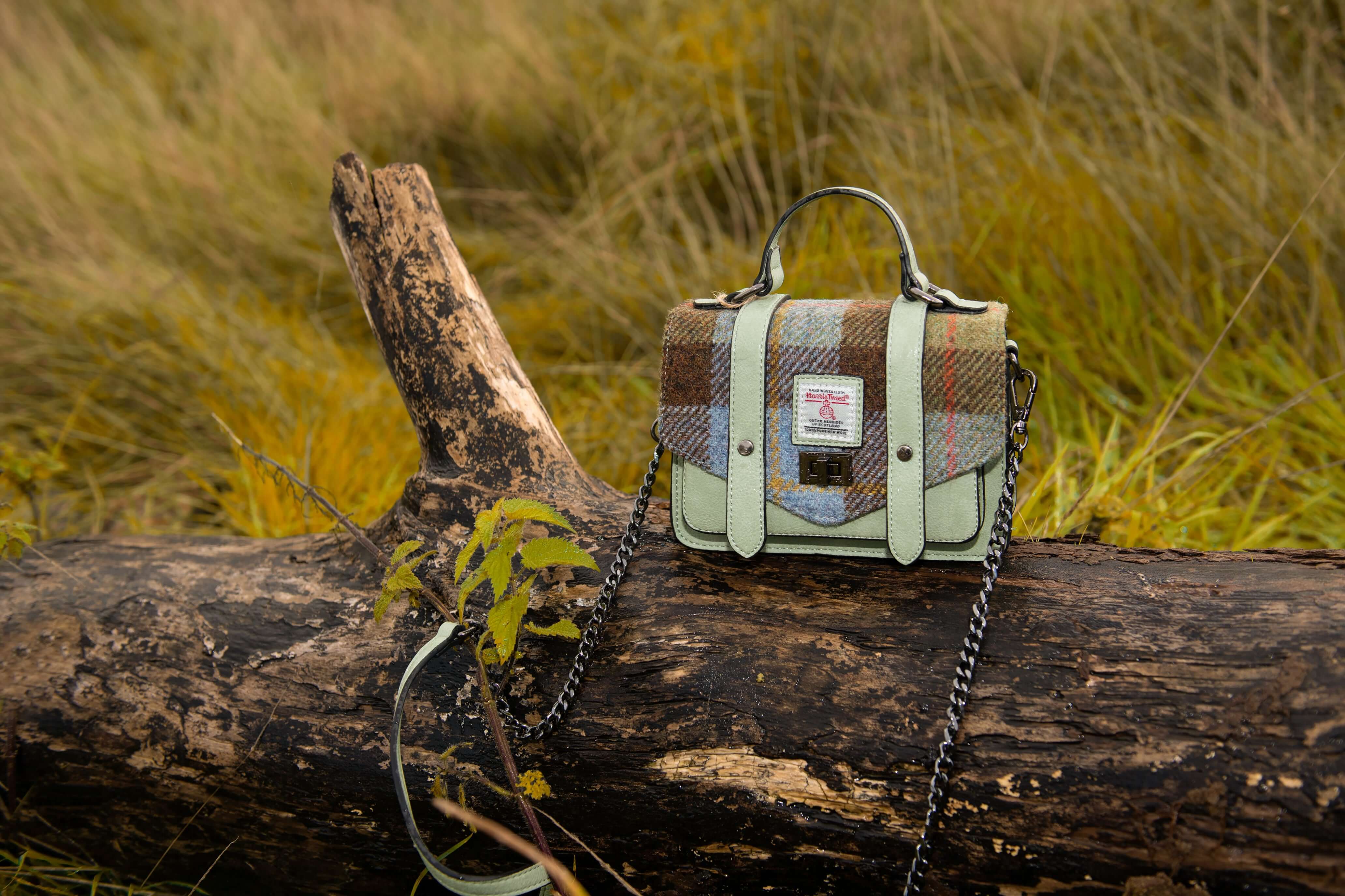 Islander Handbags – Across The Pond